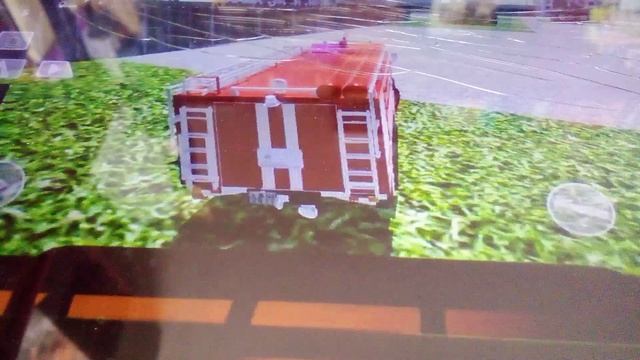 Пожарный камаз спешит на пожар в новой игре Советск кар симулятор. Тушим пожары и боремся с огнём.