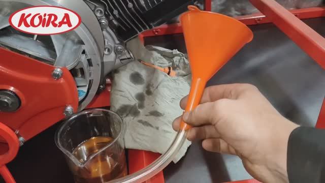 Замена масла в двигателе мотобуксировщика - как правильно?