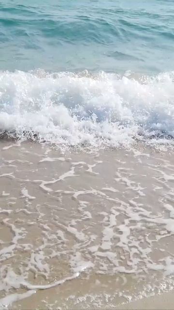 Свобода мыслей ☁️ Рассвет над водой 🌴 Вечерняя прохлада 🏖️