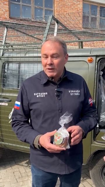 Петр Толстой передаст  освященные куличи бойцам московских мобилизованных из полка № 1431