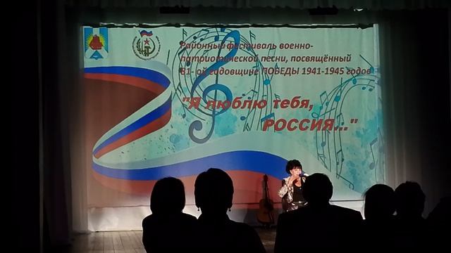 Поклонимся Великим тем годам