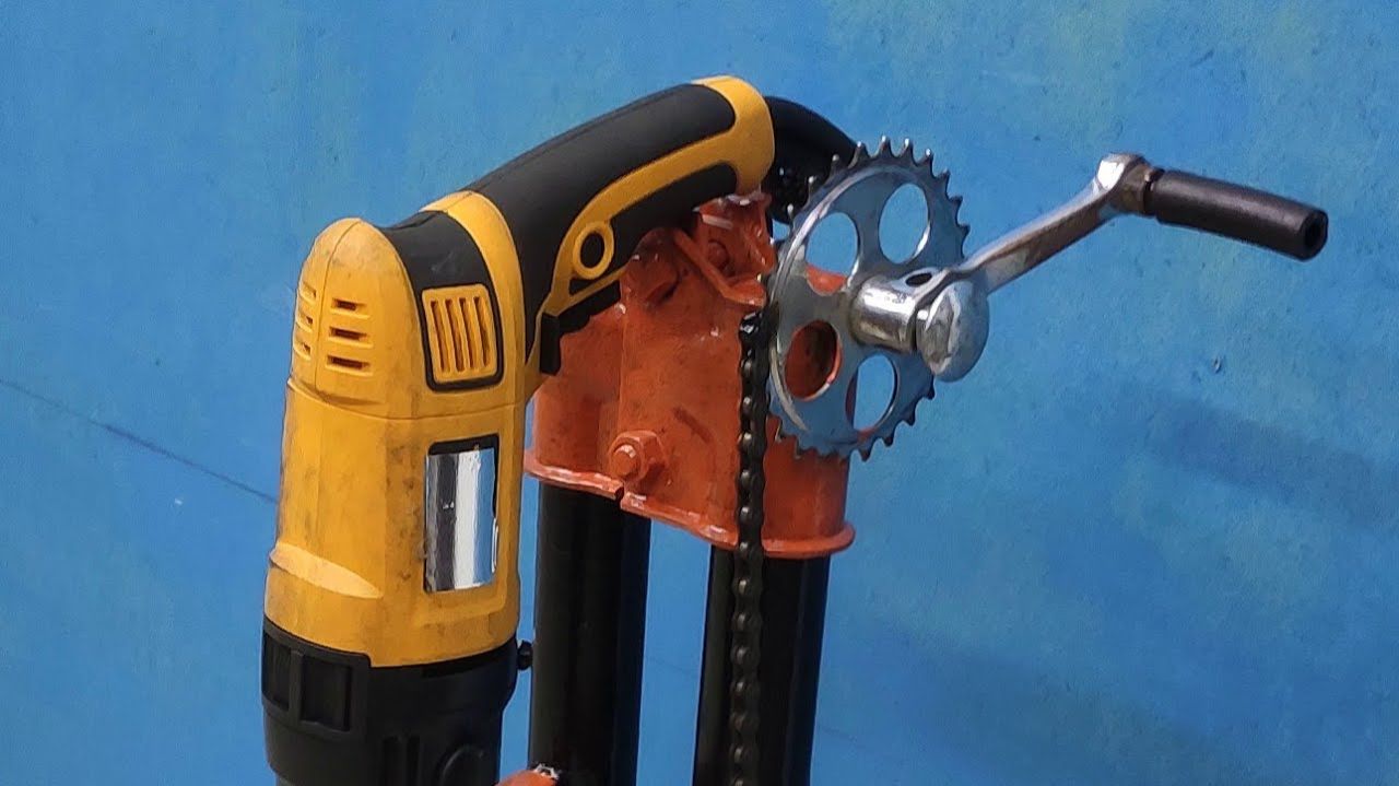 Стойка для дрели из старых амортизаторов