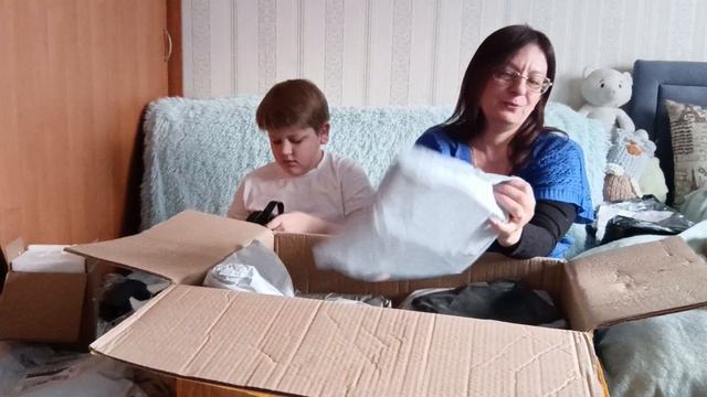 Распаковка потерянных посылок Мистери бокс 1 часть