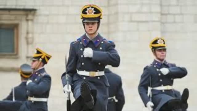 90 лет назад - День рождения Президентского полка Комендатуры Московского Кремля