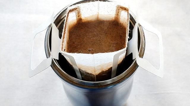 Как заваривать кофе в дрип-пакетах