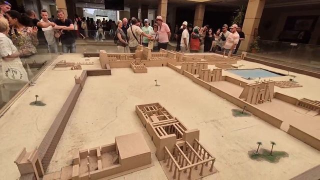 Карнакский Храма в Луксоре, Египет 6.04. Мир Универсологии