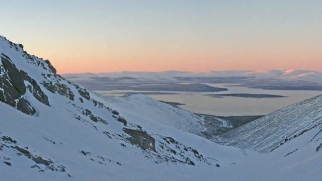 со старых дисков слизывае позёмка Хибинские мотивы