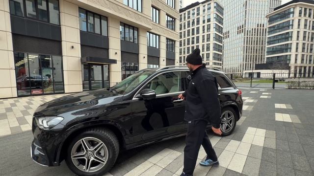 Mercedes Benz GLE300d