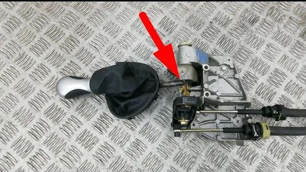 Ремонт кулисы Ситроен Ксара.