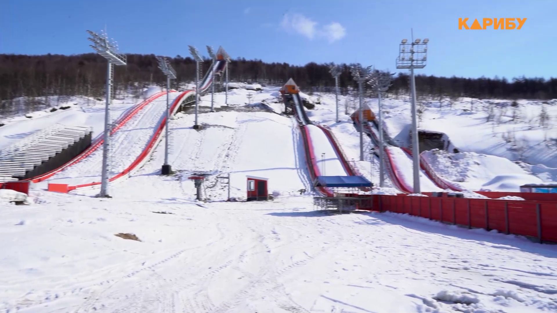 Новый трамплинный комплекс для круглогодичных тренировок в Магадане посетил Юрий Трутнев