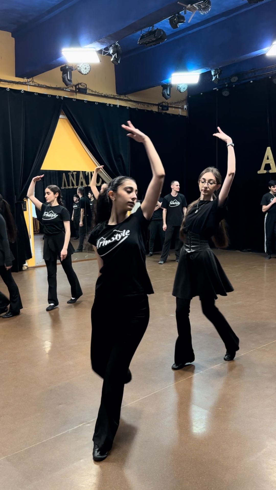 танец Лорке с новичками