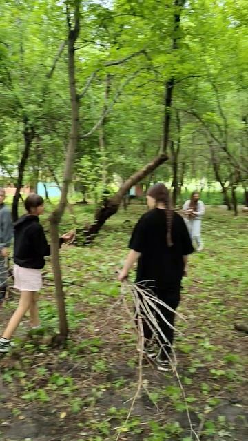 День 1
Детский лагерь "Племя огня", долина тысячи 
звёзд.
июль, 2025