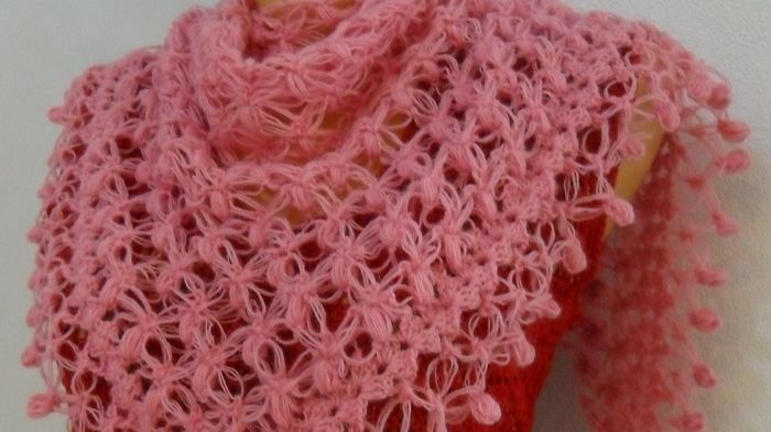 Красивая и нежная шаль " Петли соломона и пышные столбики", вчязание крючком
