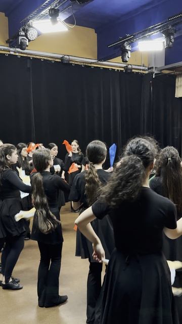 Поверни телефон! Прикоснись к традициям!