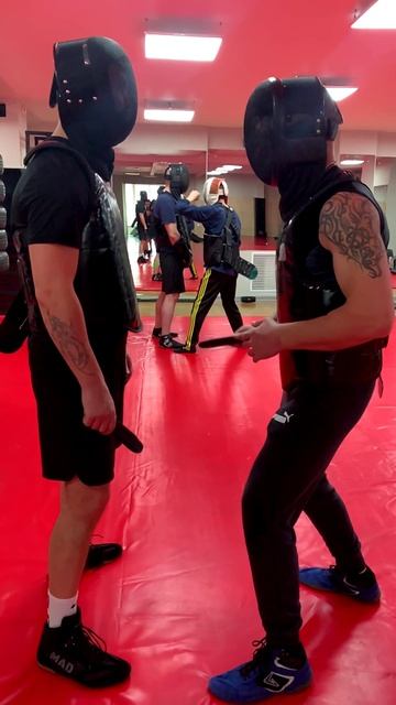 Не всё, что кажется явным, таковым и является. За простыми вещами скрываются сложные мотивы.