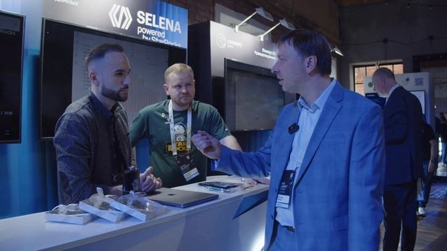 Стенды Data Summit 2026: Датафлот, Дата Инновации, Платформа данных Селена, Юниверс DG, Юниверс MDM