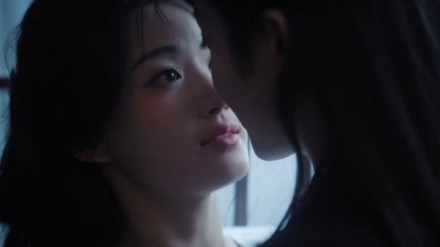 23   Любовь в облаках (Китай 2025)