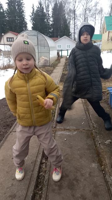 Дачные танцы_04.04.26