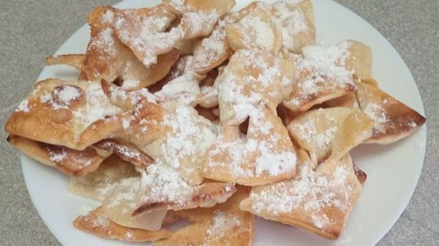 РЕЦЕПТ...ВТОРОЙ ВКУСНЕЙШИЙ РЕЦЕПТ ХВОРОСТА..ОЧЕНЬ ВКУСНЫЙ ХВОРОСТ...ПОПРОБУЙТЕ И ПОЛЮБИТЕ ЕГО.