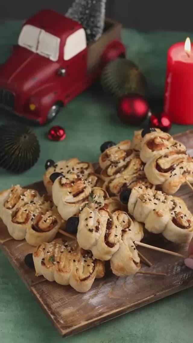 Елочки из слоеного теста 🌲