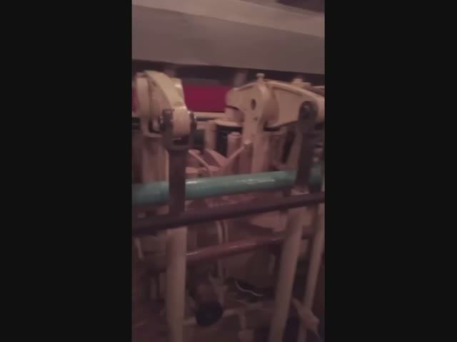 Двигатели фирмы МАN (Германия) на подлодке Народоволец Санкт-Петербург Engines from MAN (Germany)