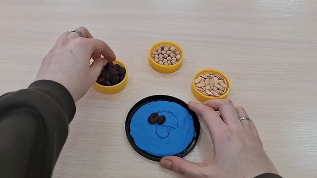 Поделки с малышами. Чем занять ребенка на кухне, пока вы готовите?