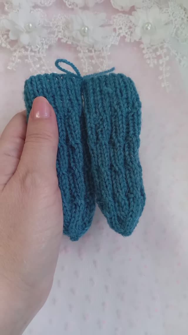 Носочки для торопыжки мартовские. 28 петель