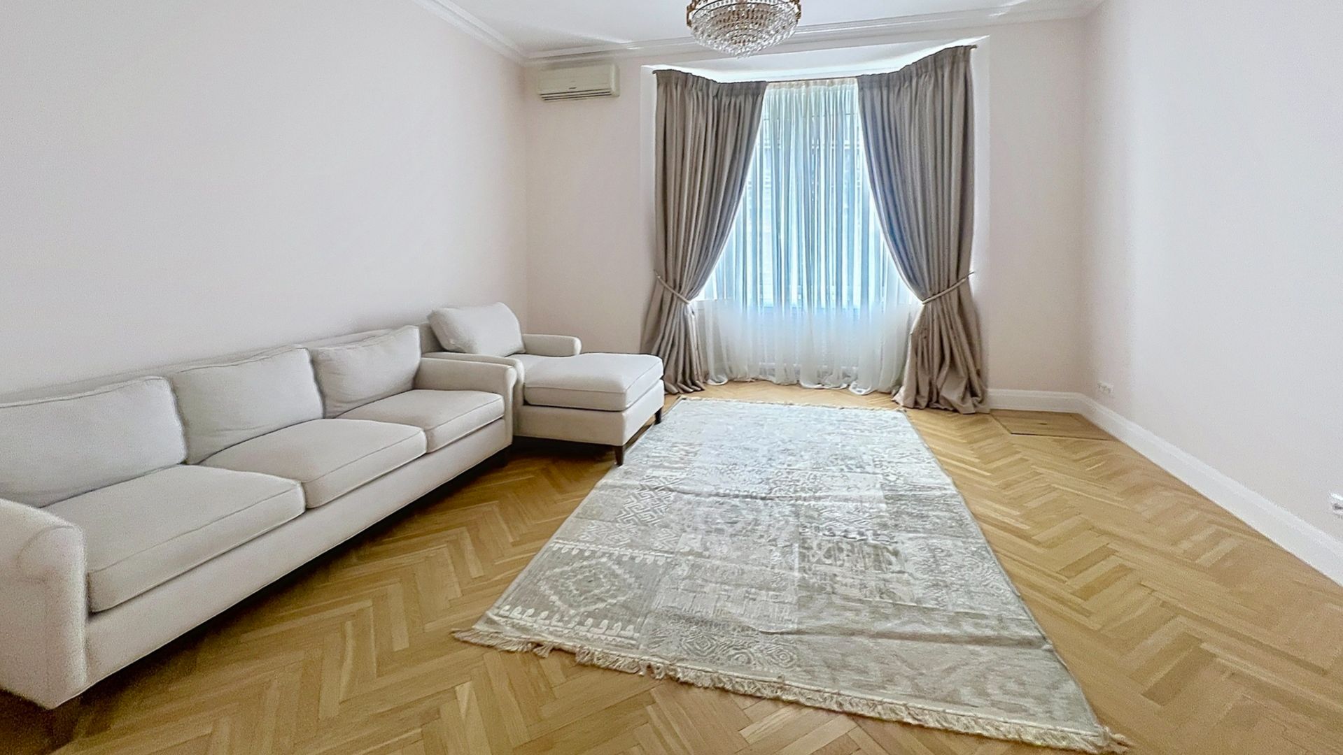 Просторная квартира в престижном малоквартирном доме! Аренда 5-комнатной квартиры, 167 м² (ID 32891)