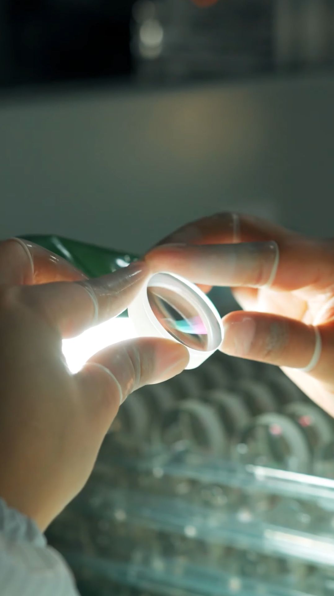 Как устроены линзы в прицелах ARTELV: технологии и производство