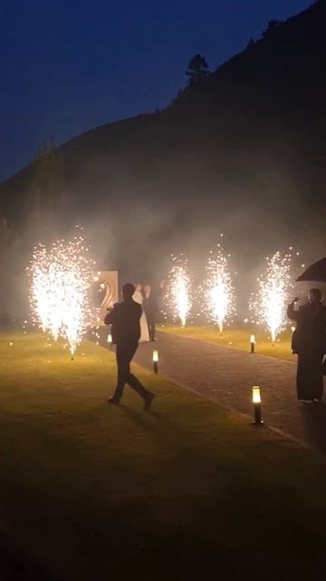 Дневной залп и фонтаны на свадьбу