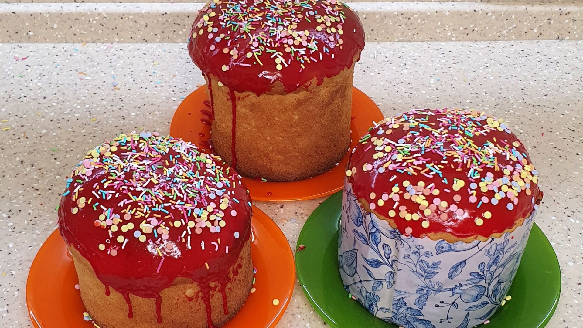 Простой и надежный рецепт вкусного пасхального кулича