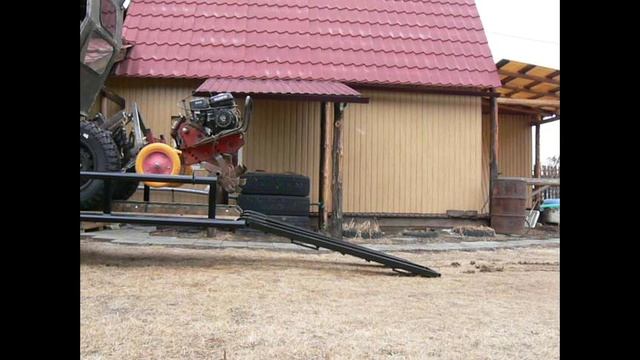 Прицеп для перевозки минитрактора