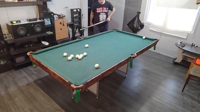 Бильярд дома.Стол 8футов.Побеждаю Сам СЕБя