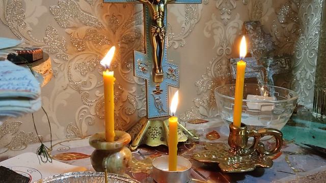 Кто вам ножи втыкает, тот на них сам и попадает. Чистка.