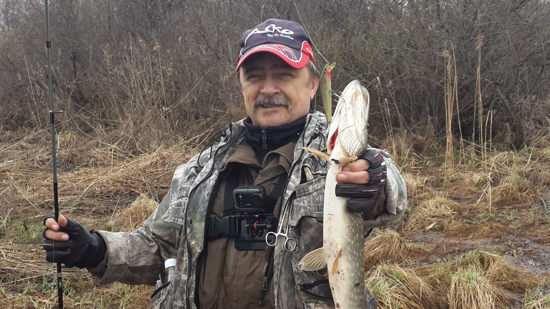 Щука на мормышку