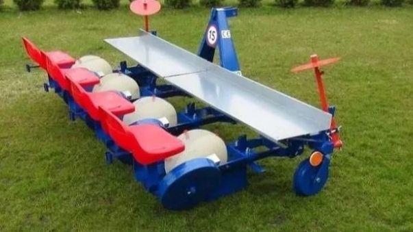 Рассадопосадочная машина 2х и 4х местная