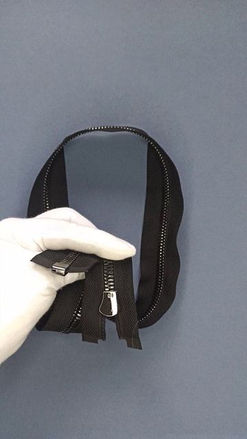 Молния, разъемная, 70 см, Т-8, черная/черный, Артикул 06127