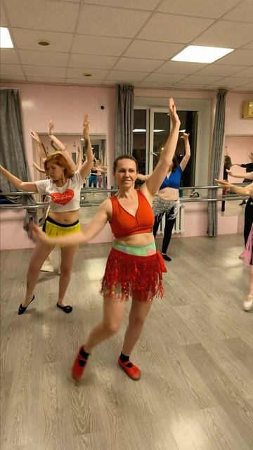 Золотой век во Взрослой продолжающей группе - урок 1