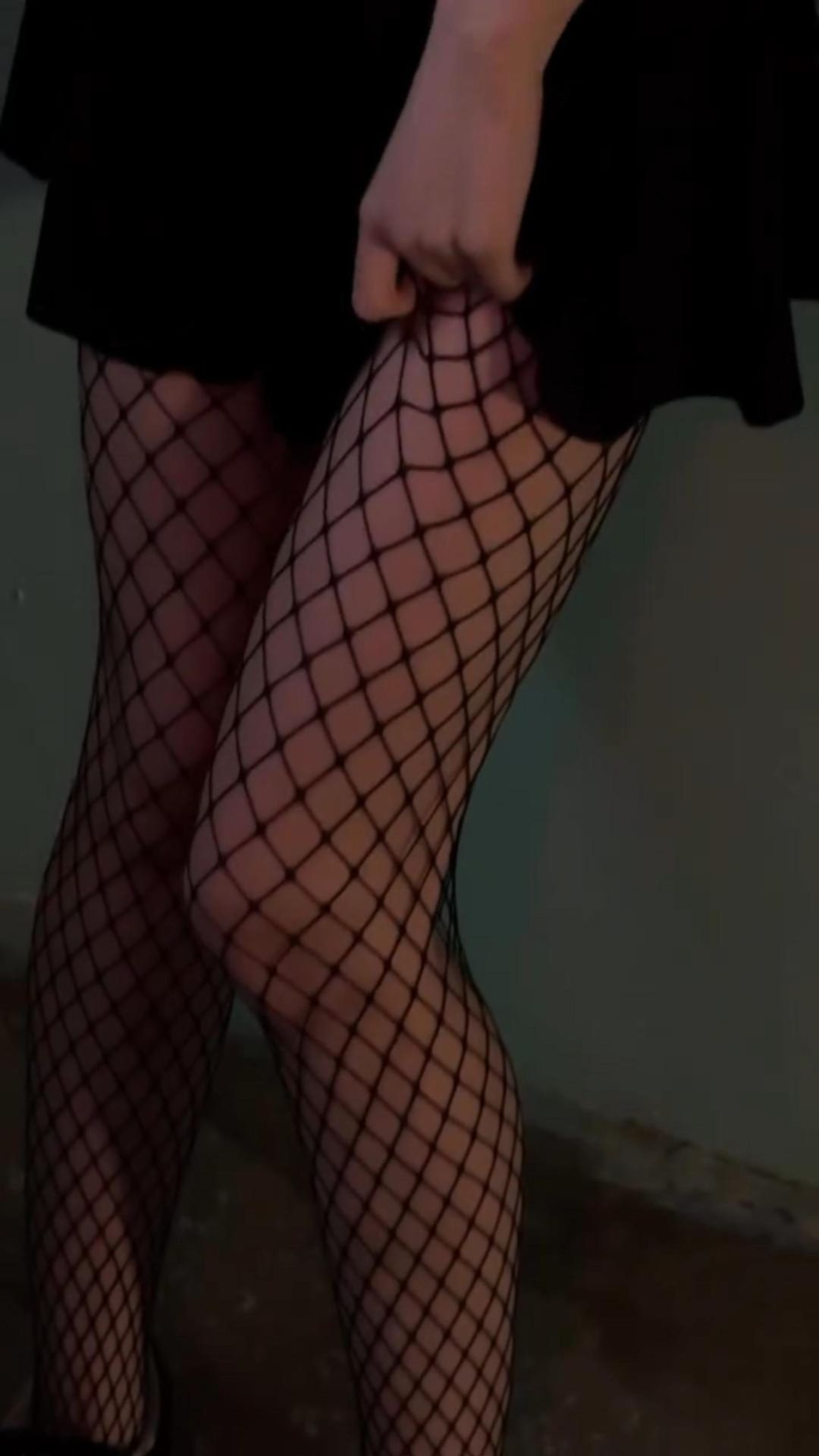 ПЯТНИЧНЫЕ ДЕВОЧКИ ОТ MG / LOVRX - Sun is dark