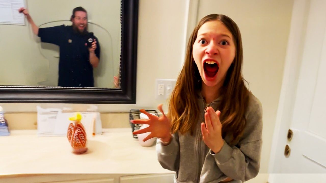NEW! America′s Funniest Home Videos. APRIL FOOLS SCARES / Ultimate Scary Pranks Compilation