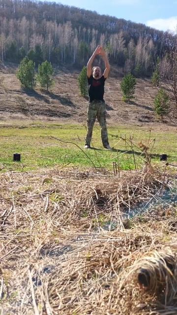 Разгоняем и без того горячую кровь перед погружением в реку