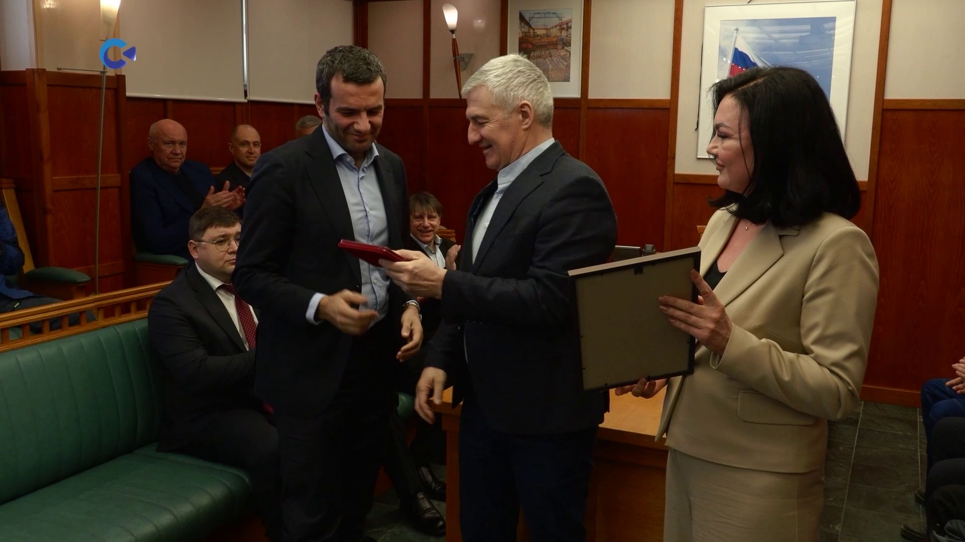 Глава Карелии вручил коллективу Кондопожского ЦБК орден «Сампо»