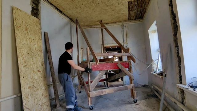 №61 Заканчиваем подшивку потолока. Разбираем подъемный механизм. 10.04.2026г. День 93