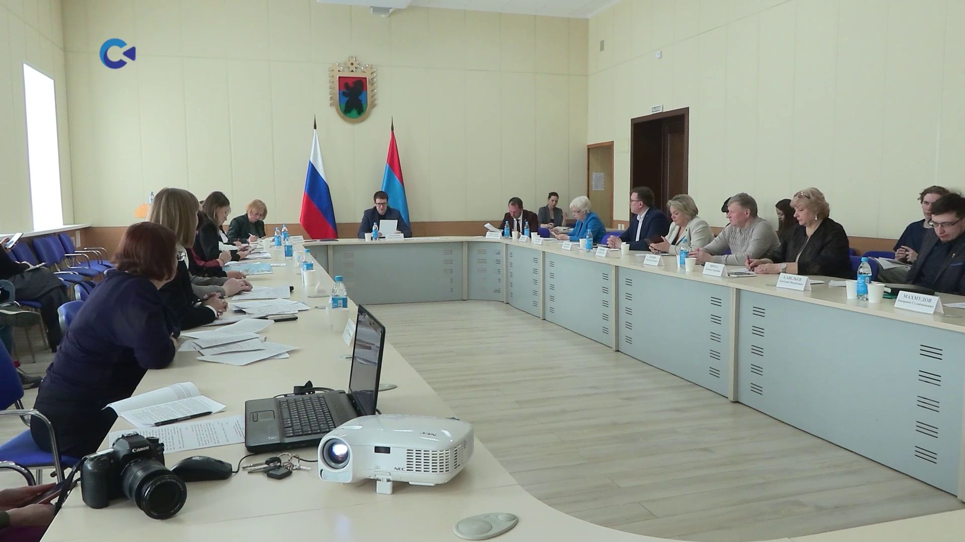 В Петрозаводске прошло первое заседание Оргкомитета по проведению Года единства народов России