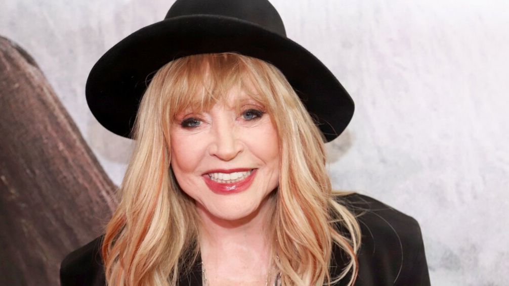 Пугачеву хотят признать иноагентом и запретить продажу ее квартиры в Москве