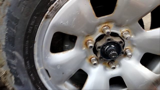 Хруст игольчатого подшипника поворотного кулака Great Wall Hover