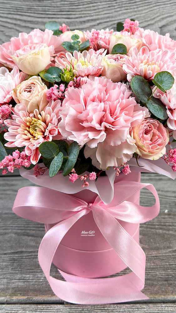 Композиция с цветами «Розовый аккорд»