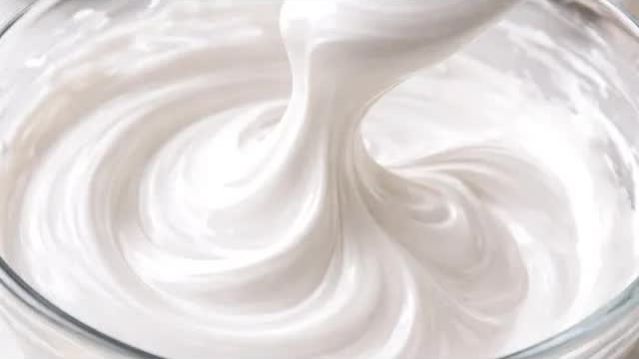 Глазурь для куличей и пирогов за копейки | 2 простых рецепта.