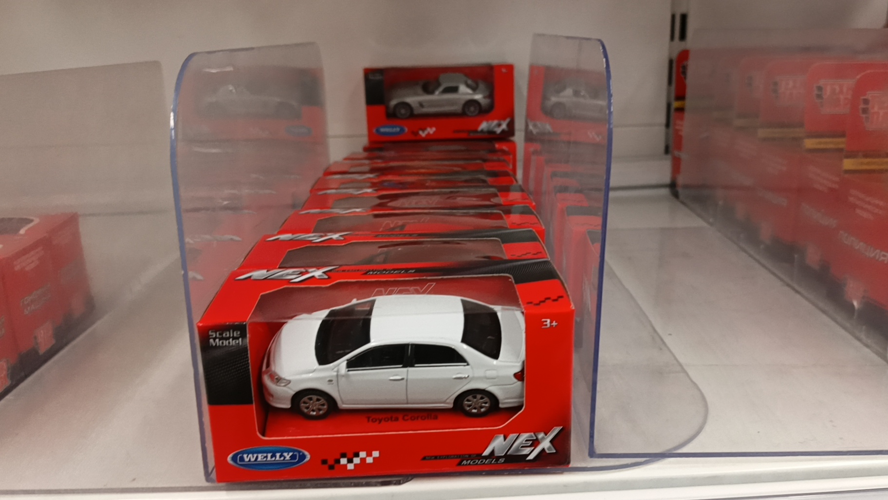 Машинки от Welly и Технопарка которые продаются в Ашане и их цена.