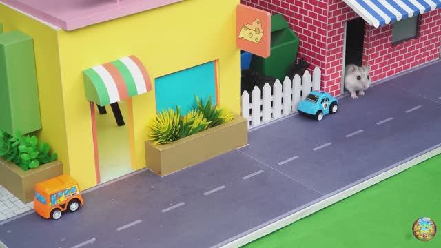 Хомячок разрушает лабиринт, который я построил! 1 часть